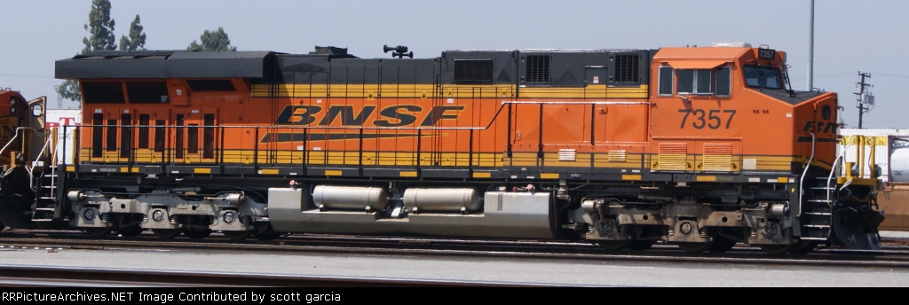 BNSF 7357
